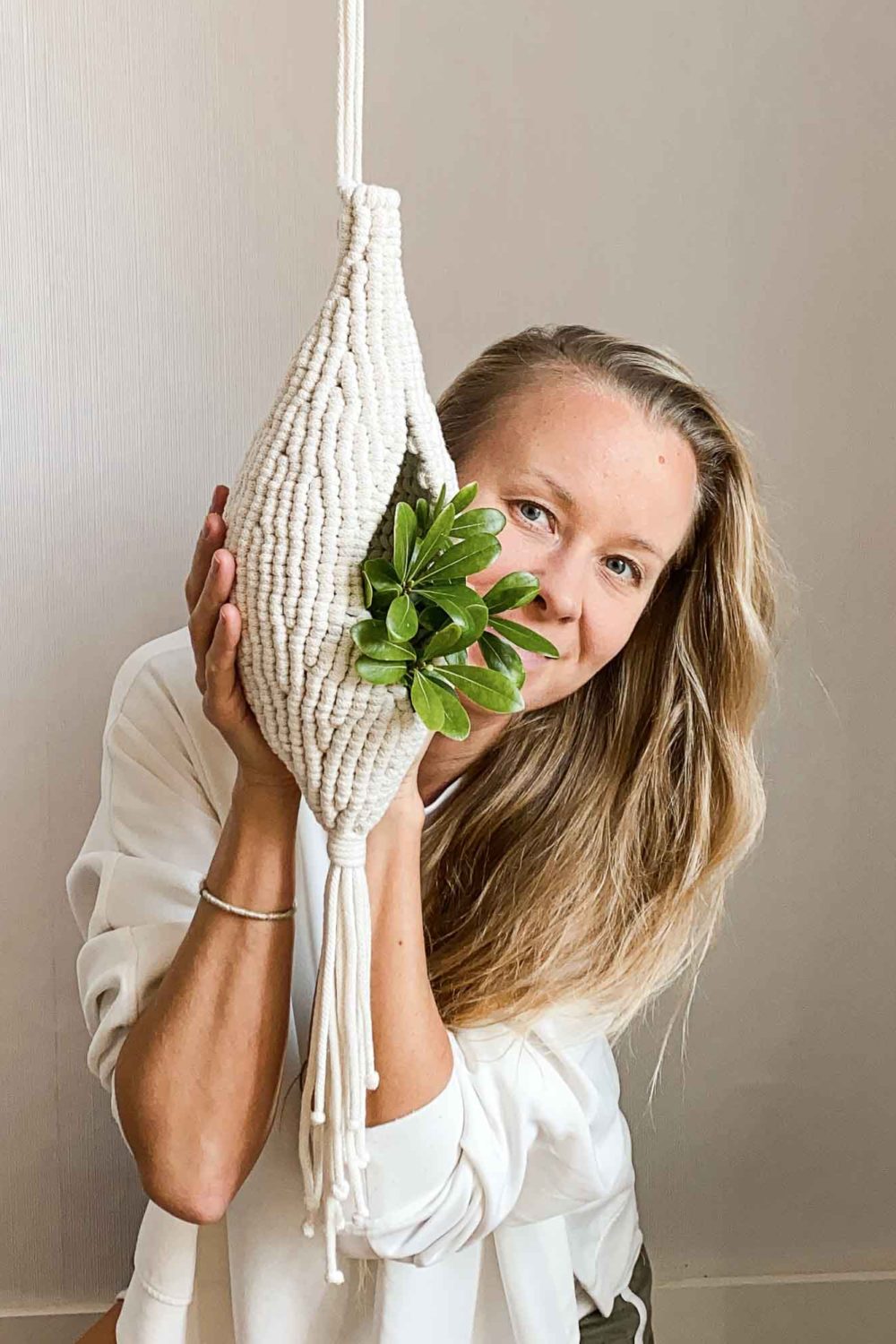 Curious Craft Studio • Contemporary macrame design, tutorials & how-to kits